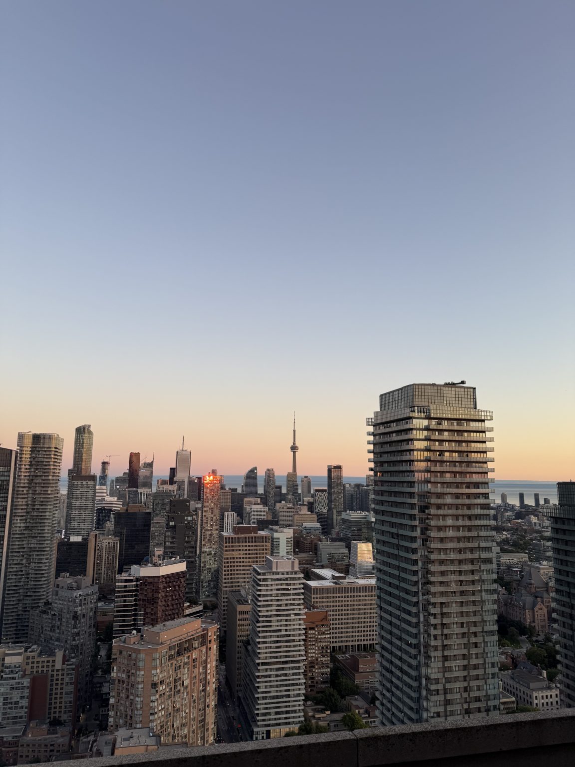 Mar’aa: A Skyline Distraction in Yorkville - Toronto Restaurant Reviews ...